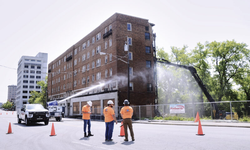 City clearing the way | News, Sports, Jobs - Tribune Chronicle